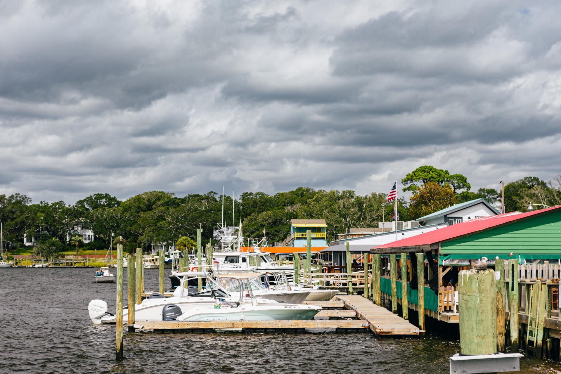 9 of the best seafood restaurants on the NC coast