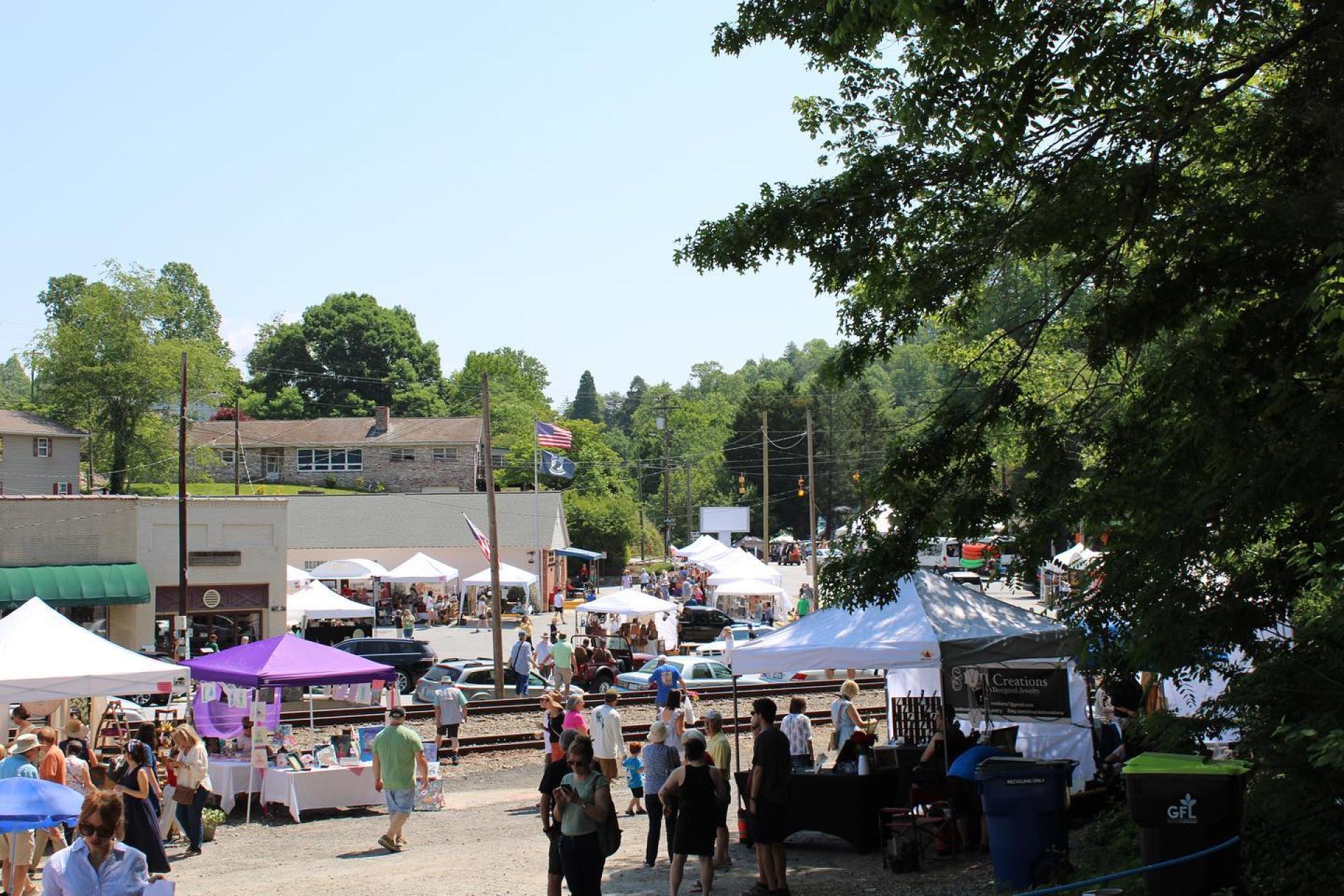 Saluda Arts Festival | Visit North Carolina