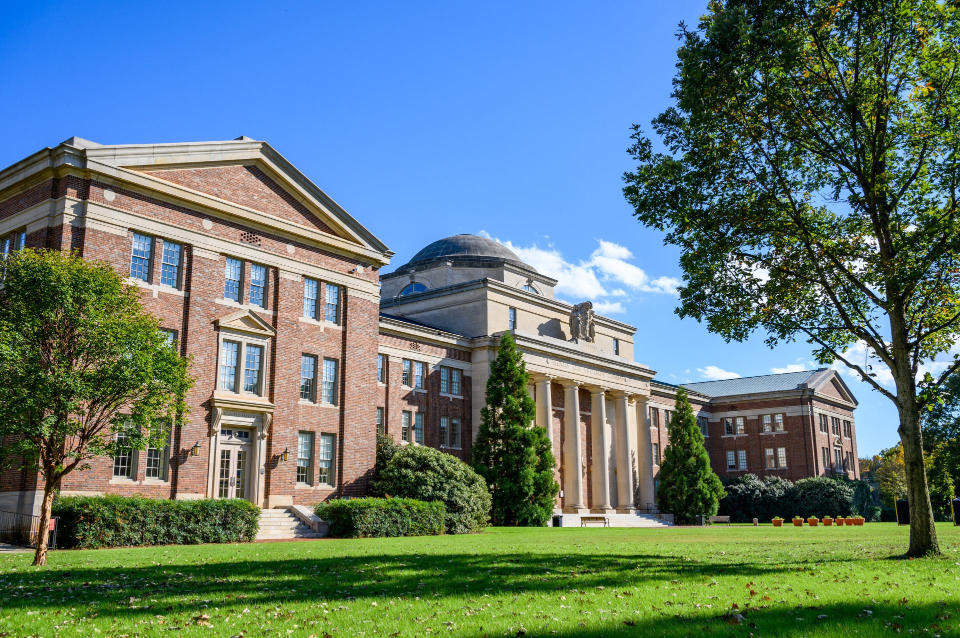 Tour North Carolina colleges | Campus itineraries