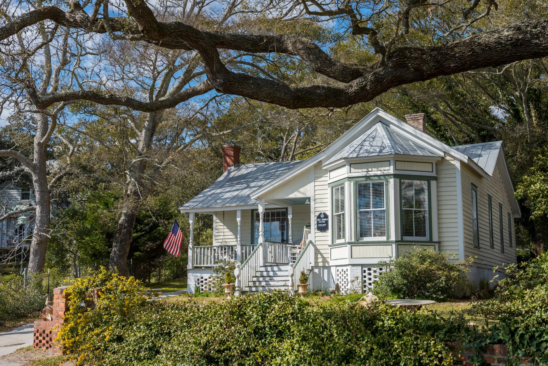 See where 'Safe Haven' filmed in North Carolina | Southport